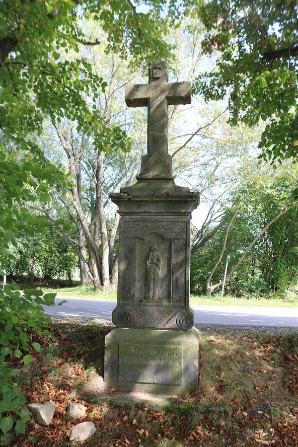 krucifix - prehis.cz | Mapotic