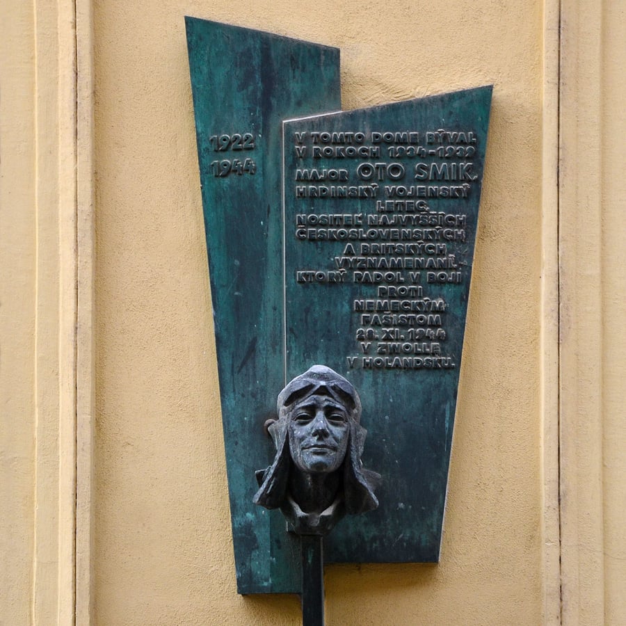 Otto Smik - Slovenské stíhacie eso - VOJENSKÉ PAMÄTNÍKY - MILITARY ...